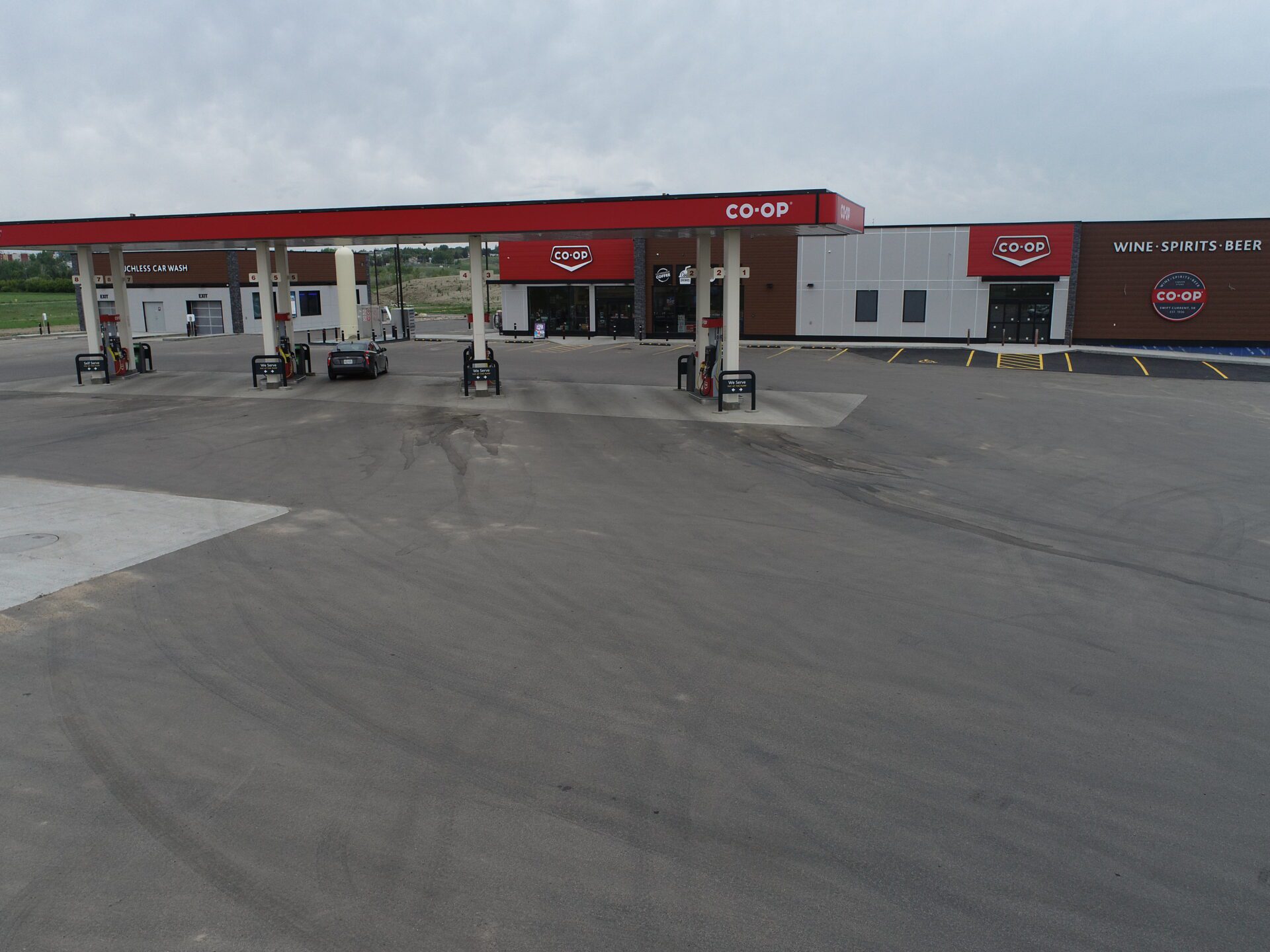 Co-op C-Store, Car Wash, and Liquor Store - Frontier Builders